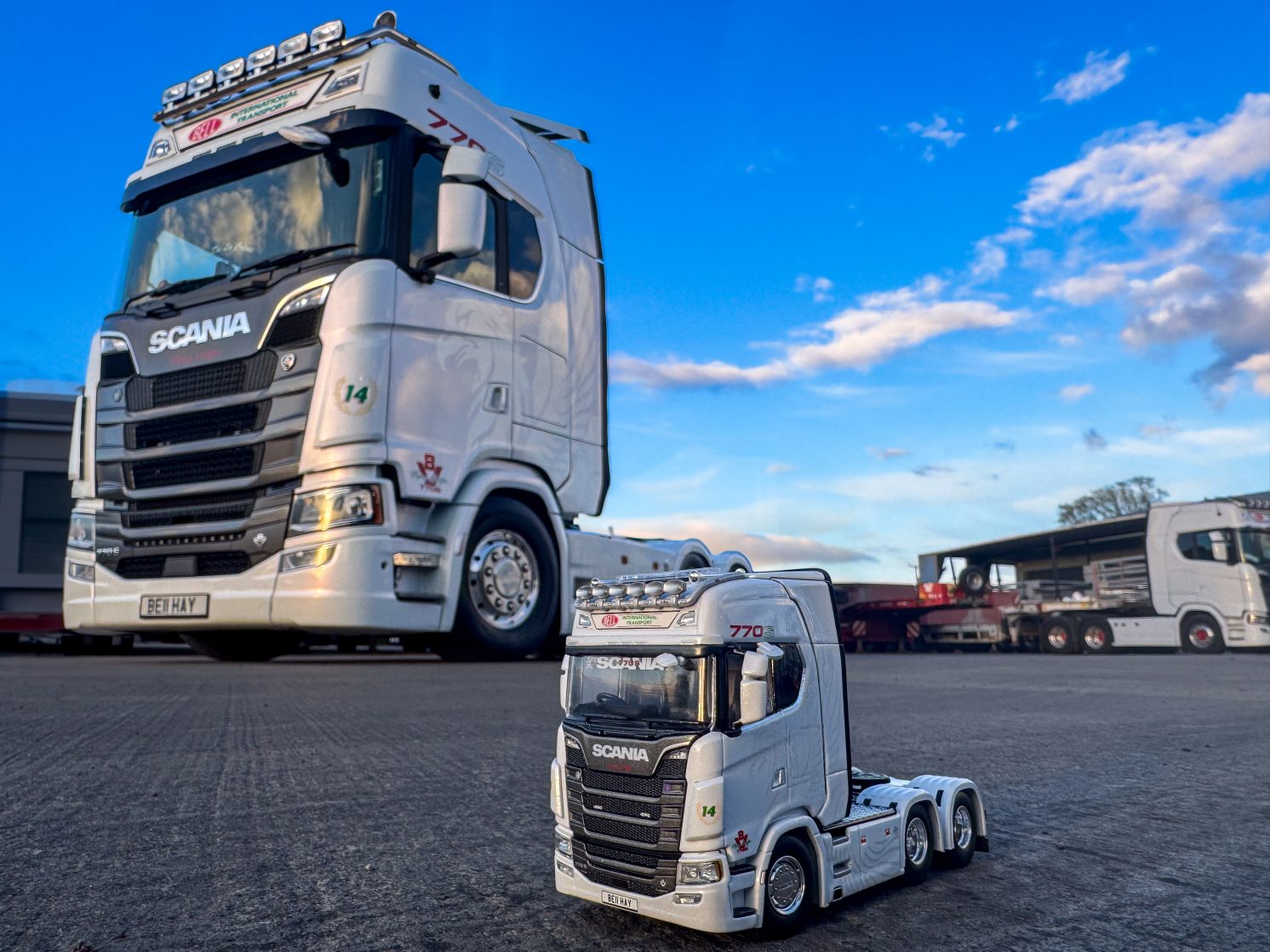 Bell Transport Scania 770S "Flying Griffin" - WSI - NI Scale Models
